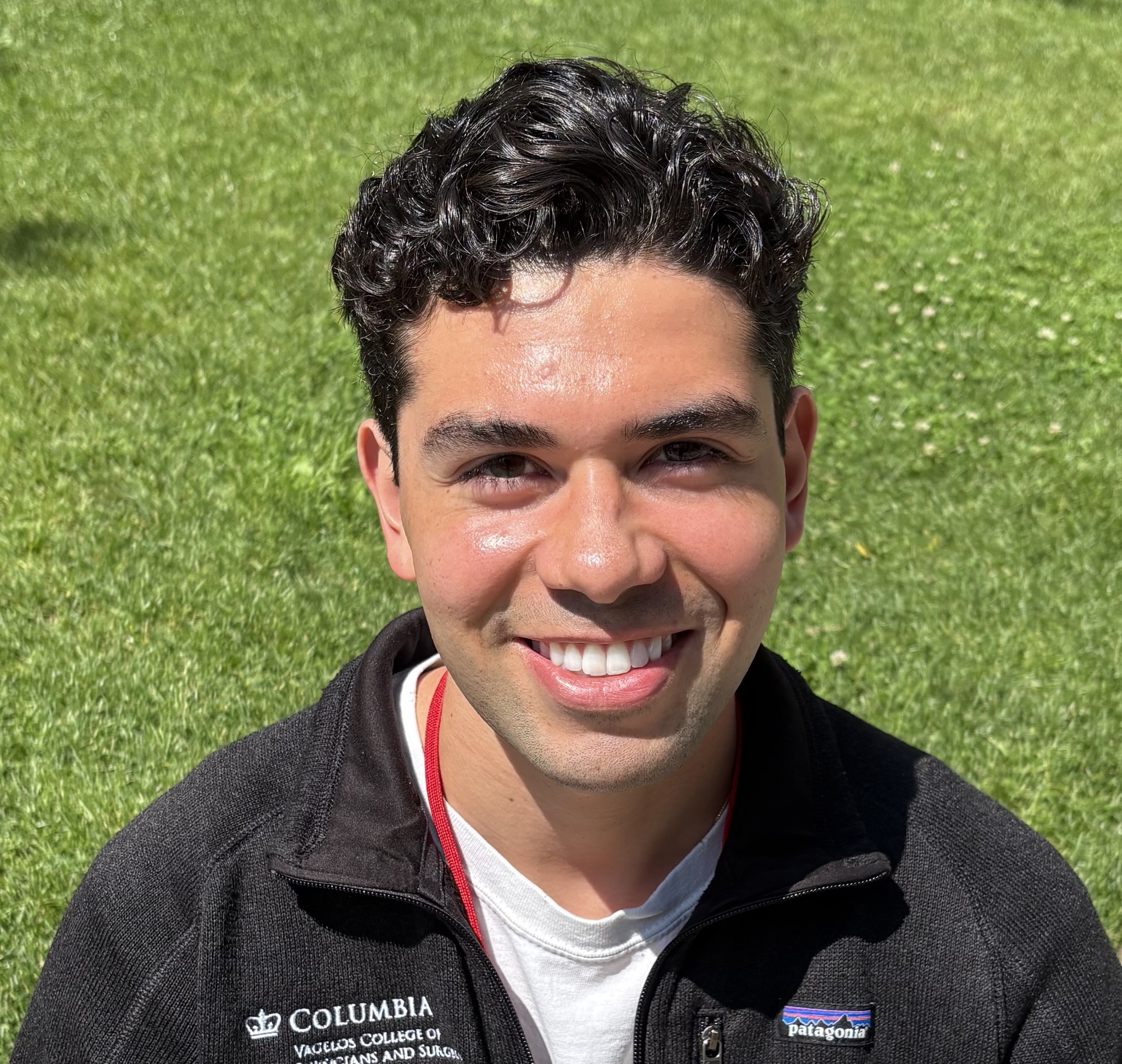 Julian Maldonado joins the lab - Nectow Lab